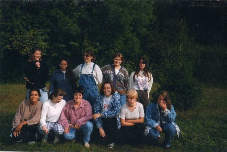 photo-de-classe-cap-bep-mat-riaux-souples-de-1996-lyc-e-professionnel