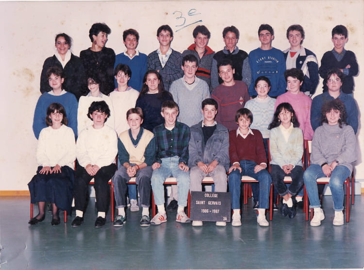 Photo de classe 3 ème A de 1986, Collège Maurice Bedel - Copains d'avant