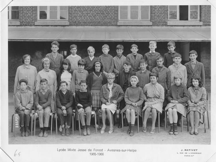 Photo de classe 6eme3 de 1966, Lycée Jessé De Forest - Copains d'avant