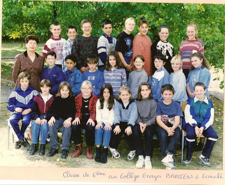 Photo De Classe 6 Eme B De 1995 Coll ge Georges Brassens Copains D avant Photo De Classe 6 Eme B De 1995 Coll ge Georges Brassens Copains D avant