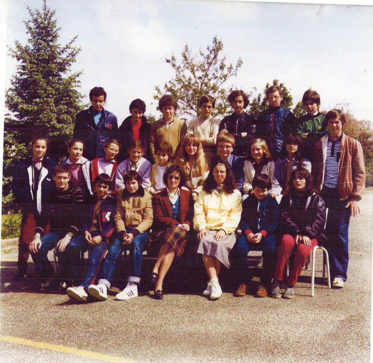 Photo De Classe 5 me Coll ge B tance Muret De 1980 Coll ge Betance photo-de-classe-5-me-coll-ge-b-tance-muret-de-1980-coll-ge-betance