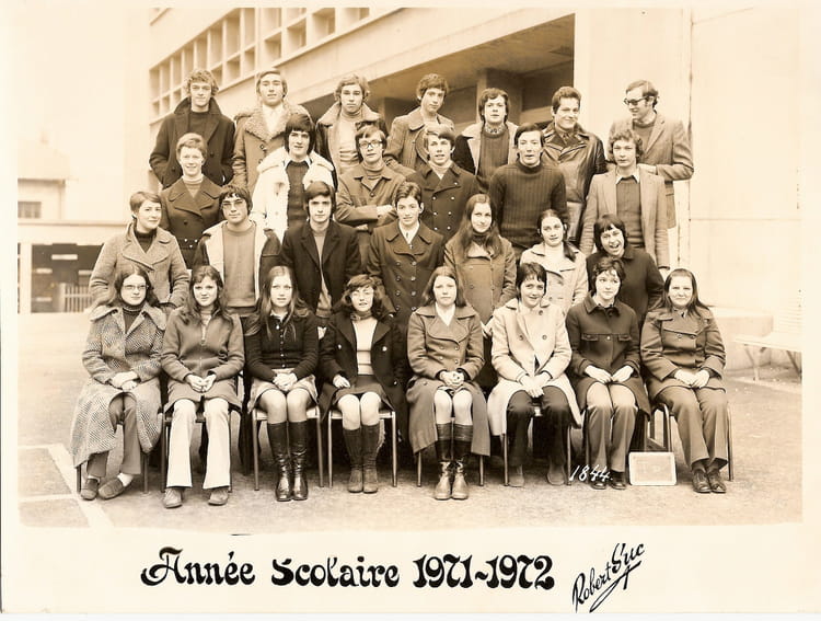 Photo de classe Terminale 1971-1972 de 1972, Lycée Jacob Holtzer ...