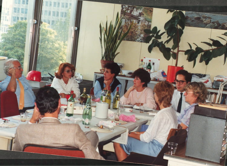Photo de classe LA DEFENSE groupe coordination et systèmes de 1986 ...
