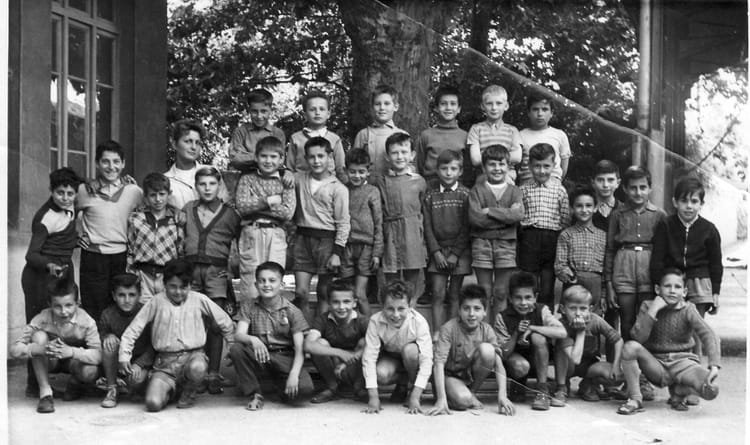 Photo de classe Ce2 Cm1 de 1959, ECOLE LA POMME CENTRE - Copains d'avant
