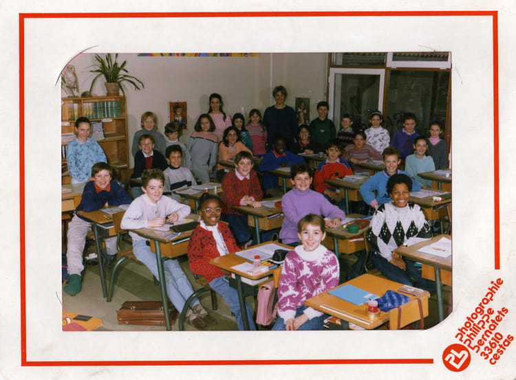 Photo de classe Mars 1988 CM1 de 1988, Ecole Cassiot (Canejan ...