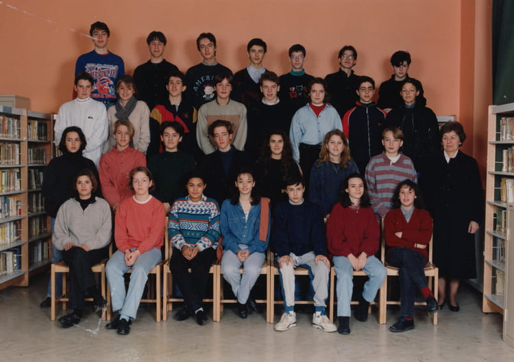 Photo de classe Jacques Amyot 1993 de 1993, Collège Jacques Amyot ...