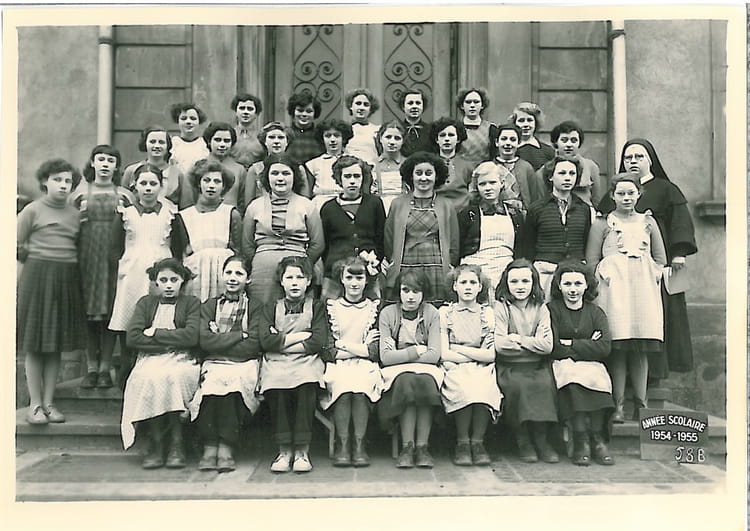 Photo de classe Classe 54-55 de 1955, Ancienne école Des Filles Du ...