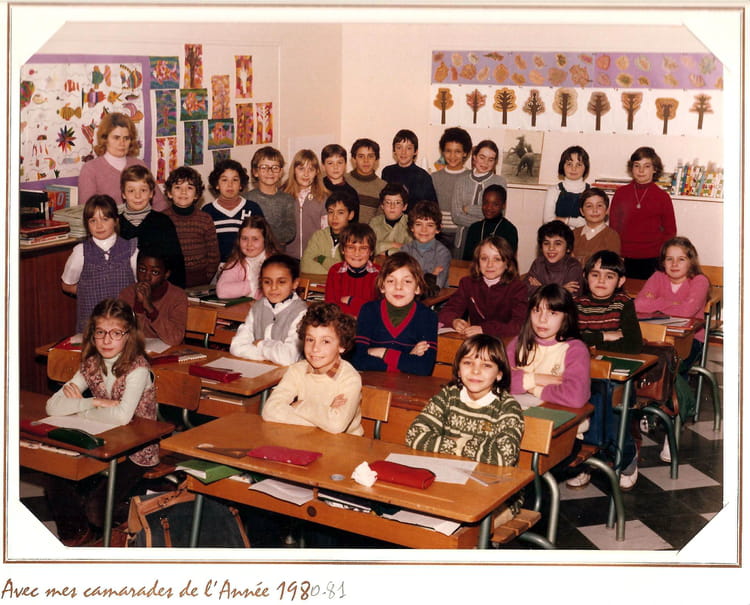 Photo de classe CM1 de 1980, ECOLE JACQUES SOLOMON - Copains d'avant