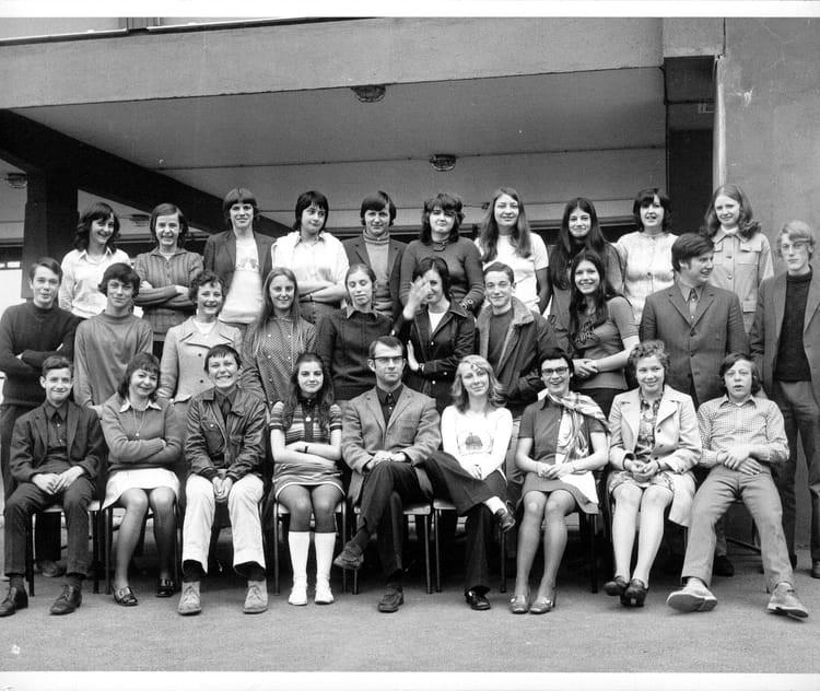 Photo de classe 2e AB de 1971, Lycée Jessé De Forest - Copains d'avant