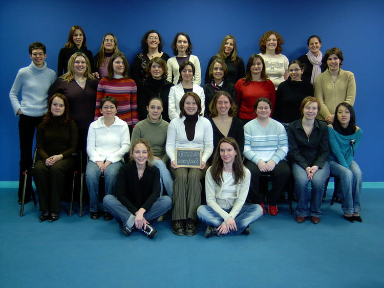 Photo de classe TS2AD de 2004, Bts Assistante Direction - Lycée ...