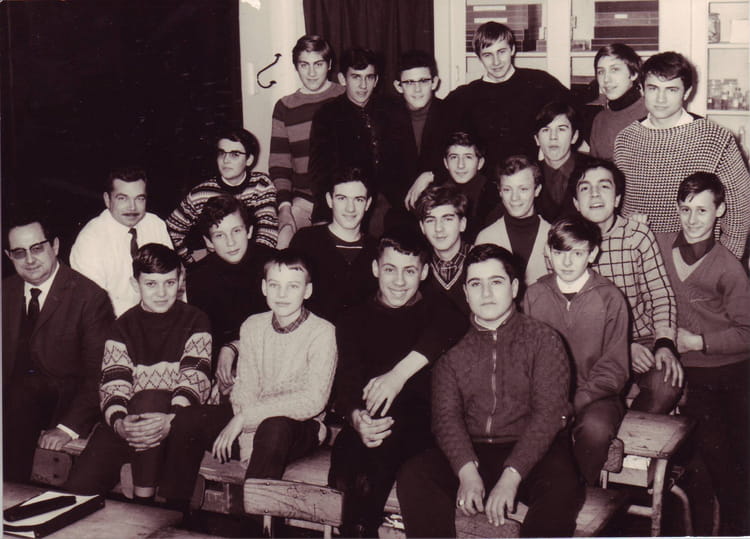Photo de classe Troisième de 1967, MARCEL LELONG - Copains d'avant