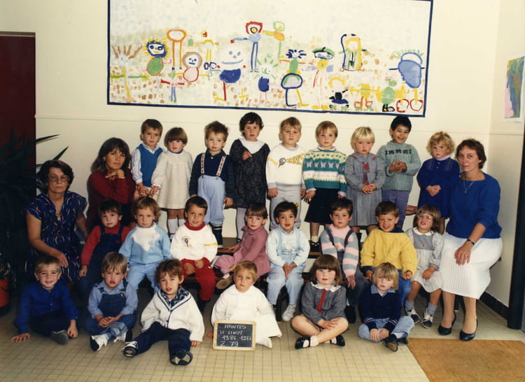 Photo de classe 1986/1987 de 1986, ECOLE LE LINOT - Copains d'avant
