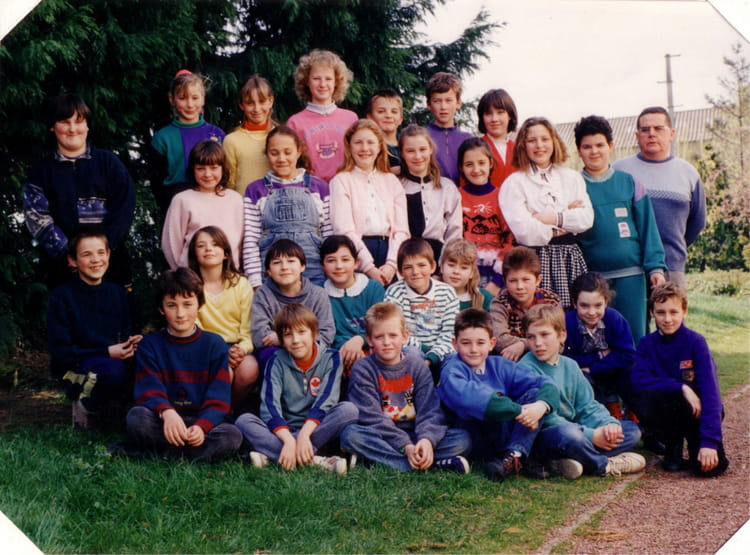 Photo de classe Classe de monsieur Baude 1989 de 1989, Ecole Pierre ...