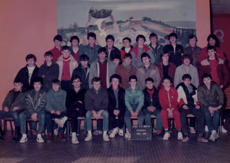 Photo de classe B1 de 1983, Lycée Pierre-emile Martin - Copains d'avant