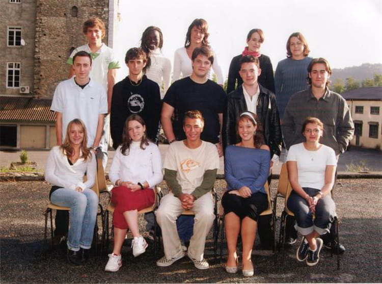 Photo de classe Photos de classe de 2006, Collège Notre-dame De ...