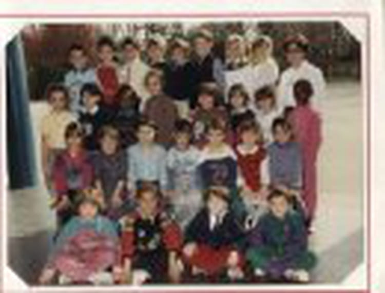 Photo de classe Ce1 md mary de 1989, ECOLE EMILE ROUX - Copains d'avant