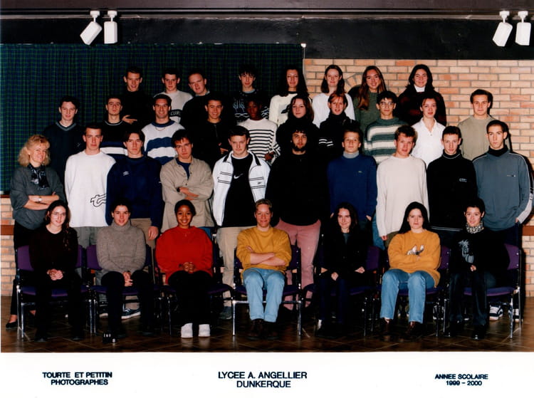 Photo de classe Terminale S 2 de 1999, Lycée Auguste Angellier ...