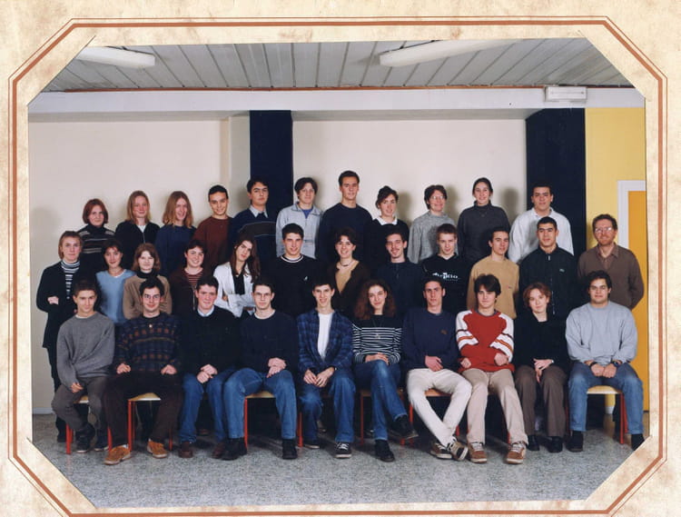 Photo de classe Term S2 de 1999, Lycée De Sèvres - Copains d'avant