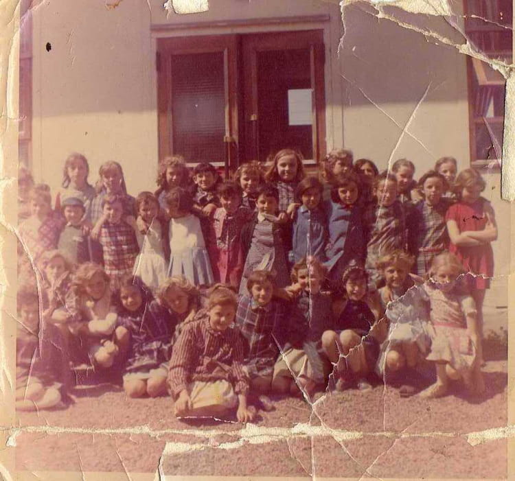 Photo de classe CM1 Mme Dorchain de 1968, ECOLE MARIE CURIE - Copains d ...