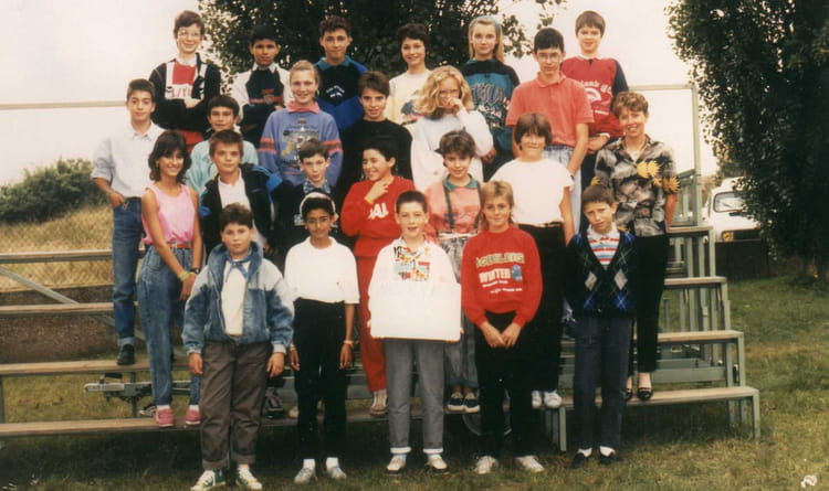 Photo de classe 5eE de 1987, Collège Nicolas Robert - Copains d'avant