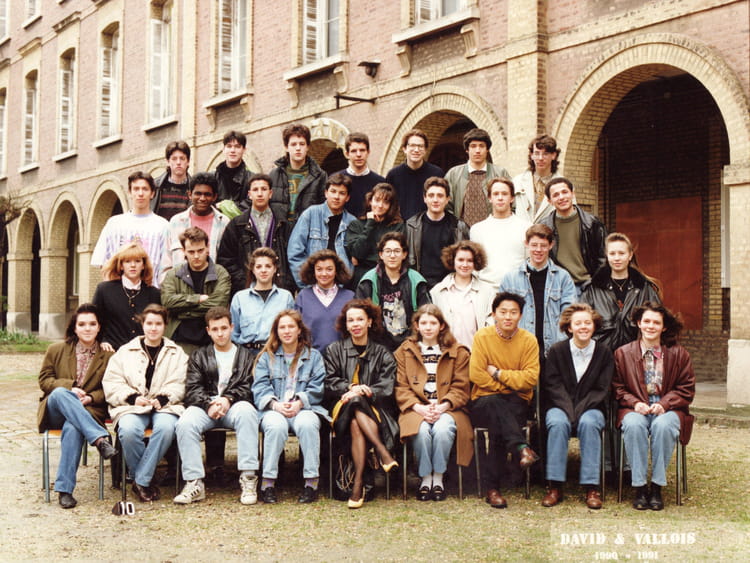 Photo de classe 2nde 12 de 1991, Lycée François 1er - Copains d'avant