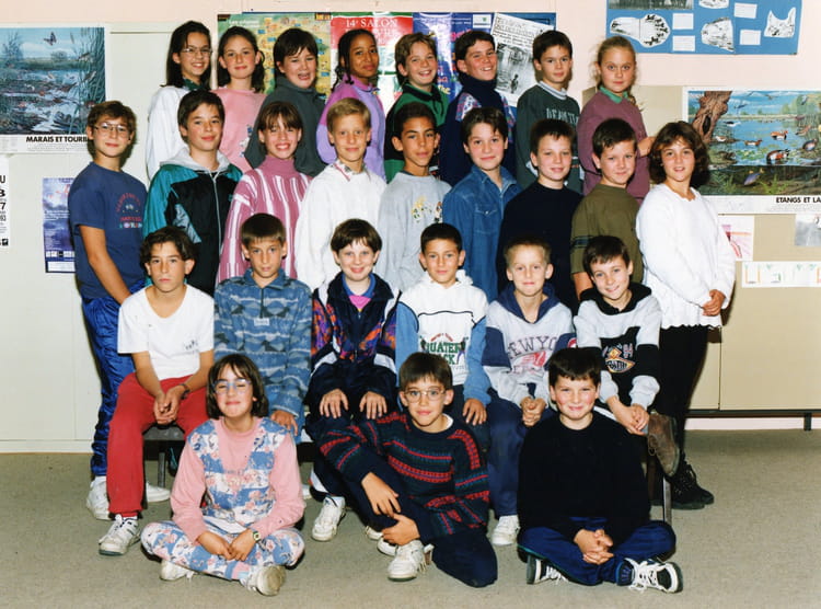 Photo de classe 5eme G de 1993, Collège Le Roussay - Copains d'avant