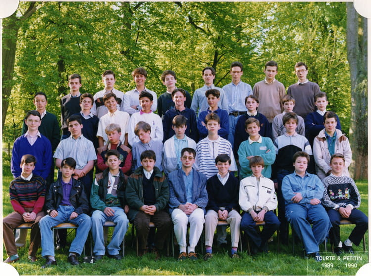 Photo de classe 4eme4 de 1989, Collège De Juilly - Copains d'avant