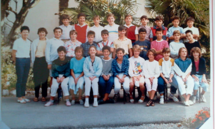 Photo de classe 5e de 1986, Collège Notre-dame Du Bon Accueil - Copains ...