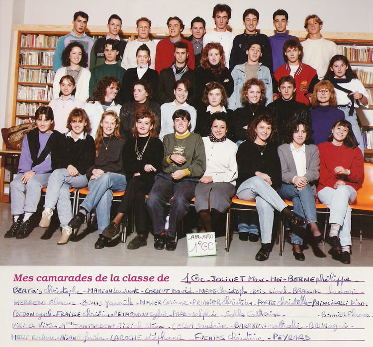 Photo de classe 1ère GC de 1989, Lycée Tézenas Du Montcel - Copains d'avant