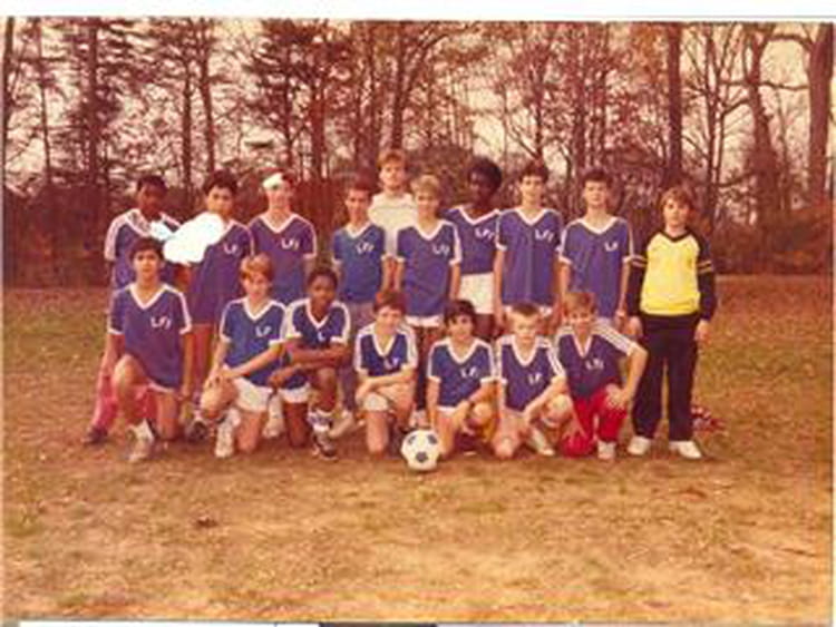 Photo de classe L'équipe de foot de 1986, LYCEE ROCHAMBEAU - Copains d ...