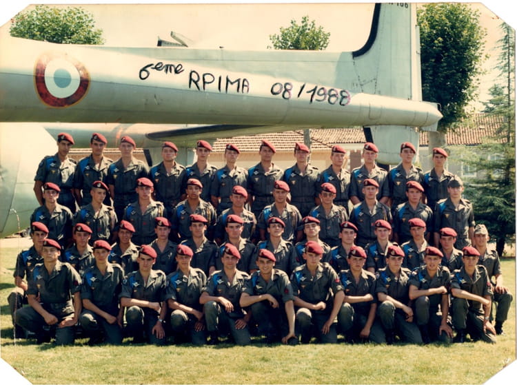 Photo de classe Classe au 6éme RPIMa de 1988, 6 Rpima - Copains d'avant