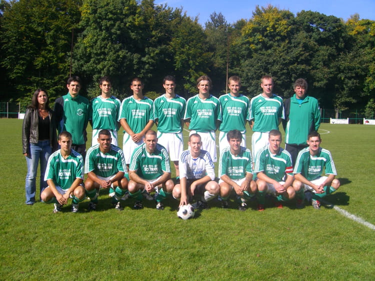 Photo de classe FC Lemberg 0809 de 1998, F.c. Lemberg - Copains d'avant