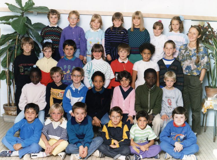 Photo de classe Ecole du val fleuri de 1989, Ecole Val Fleury (Meaux ...