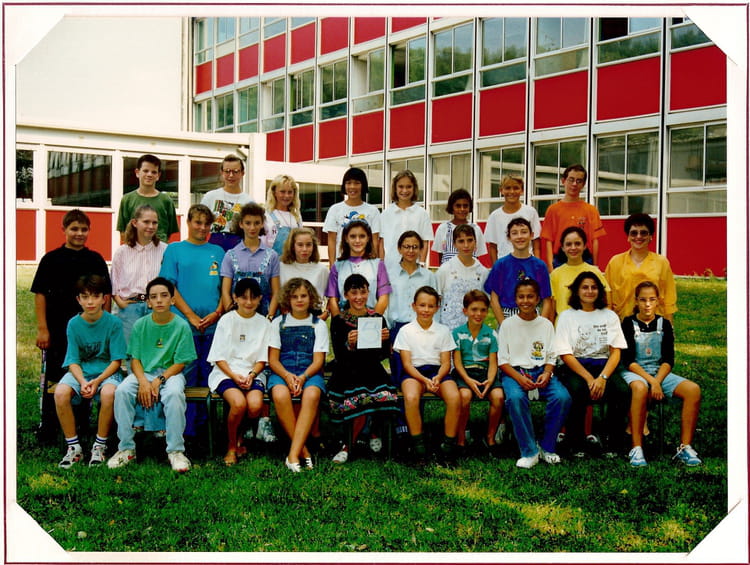 Photo de classe 5ème6 (1991-1992) de 1991, Collège Les Alexis - Copains ...