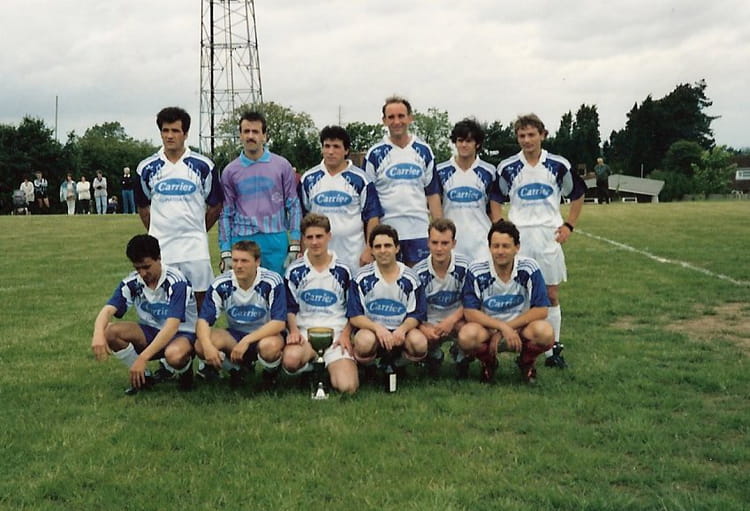 Photo de classe Football Carrier de 1991, Carrier Football - Copains d ...