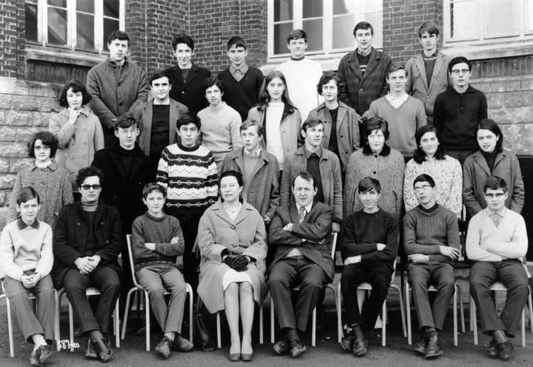Photo de classe SECONDE de 1967, Lycée Gay Lussac - Copains d'avant