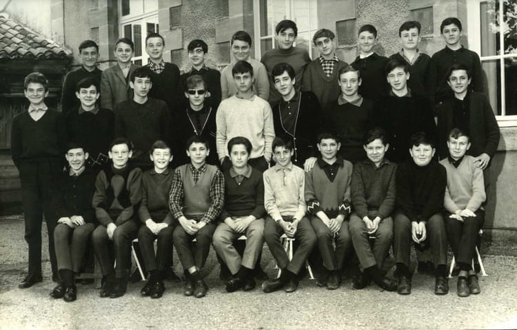 Photo de classe Jules Ferry 4 éme de 1965, Collège Jules Ferry ...