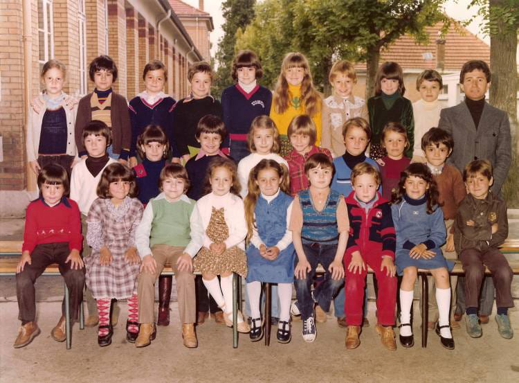 Photo de classe CE 2 de 1977, ECOLE BAYARD - Copains d'avant