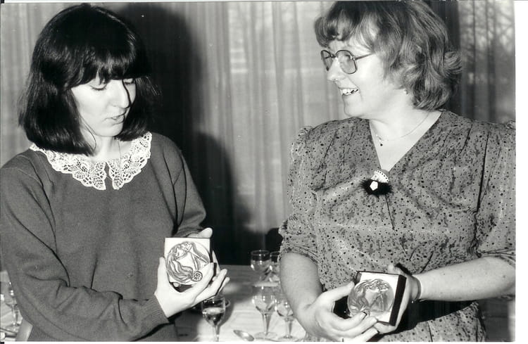 Photo de classe LA DEFENSE palmares suggestions de 1989, ESSO SAF ...