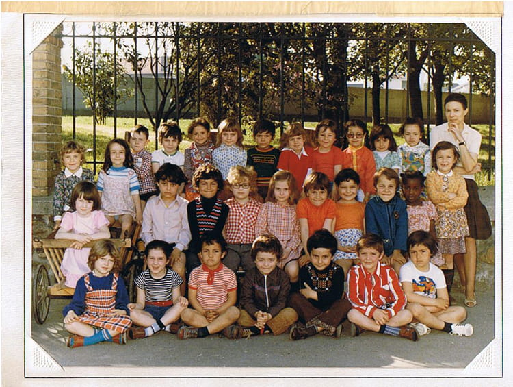 Photo de classe Grande section de 1975, ECOLE PASTEUR LOUIS - Copains d ...