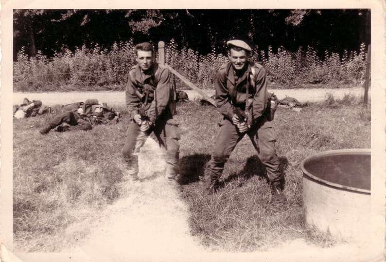 Photo de classe Photo souvenir de 1966, Service Militaire - Copains d'avant