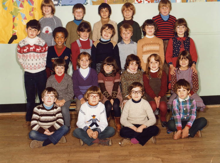 Photo de classe CE1 80-81 de 1980, Ecole Germinal (Charnecles ...