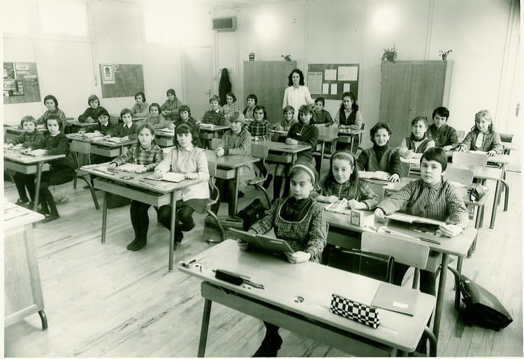 Photo de classe CM2 de 1967, ECOLE DOCTEUR ALFRED RICHET - Copains d'avant