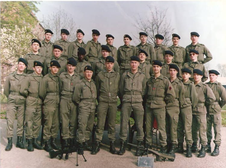 Photo de classe 2eme régiment du génie 91/04 section 4 de 1991, 2 ...
