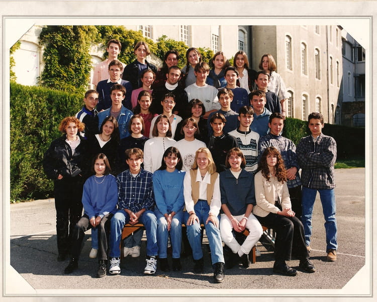 Photo de classe Seconde 5 - Année 1995/1996 de 1996, Lycée Jacques Monod - Copains d'avant