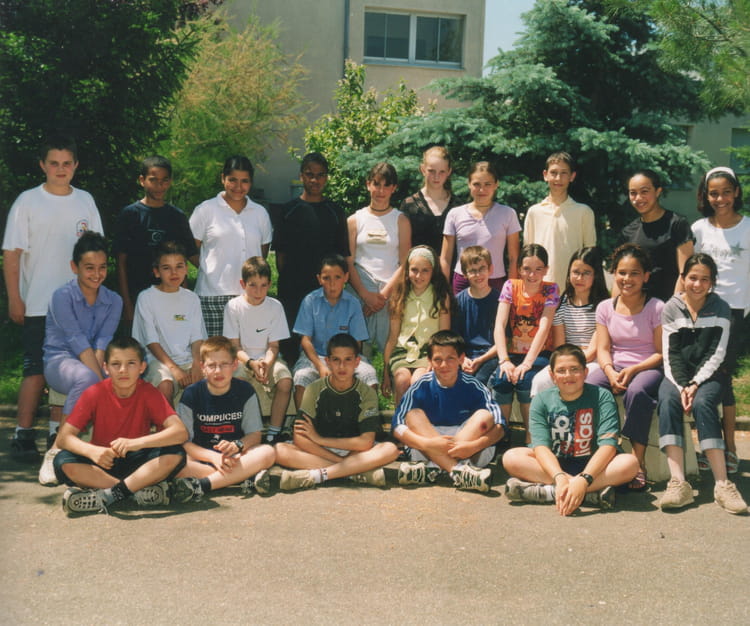 Photo de classe 6ème3 2000/2001 de 2001, Collège Emile Malfroy ...