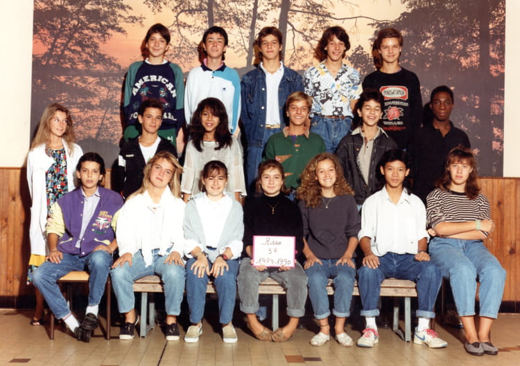 Photo de classe 3ème 6 de 1990, Collège Antoine Risso - Copains d'avant