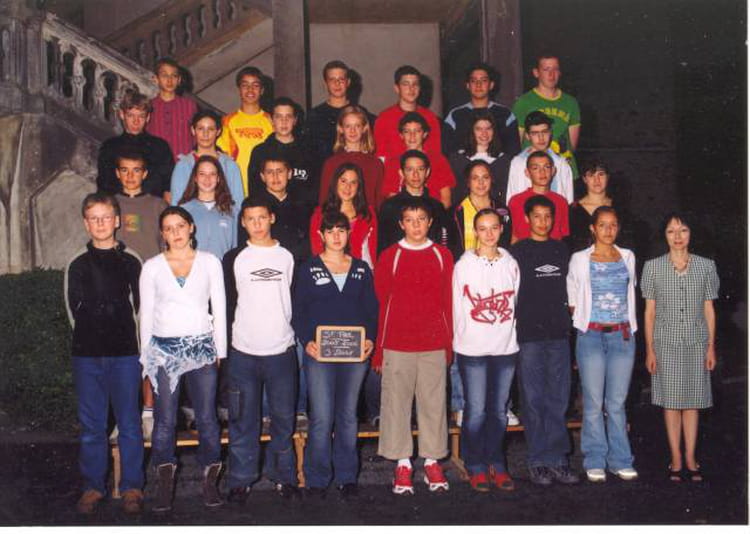 Photo de classe 3e jaune de 2005, Collège Saint-paul - Copains d'avant