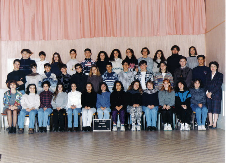 Photo de classe Seconde 2 de 1995, Lycée Joseph Vallot - Copains d'avant