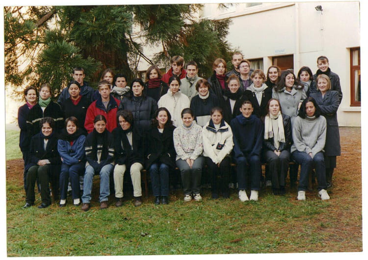 Photo de classe Term BAC pro secrétariat/compta de 2000, Lycée Professionnel Jeanne D'arc ...